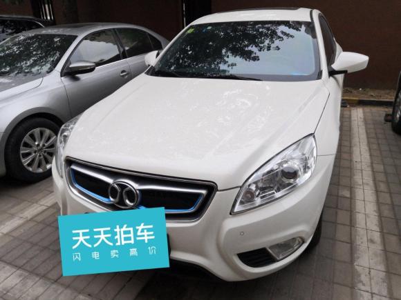 【北京二手车】北汽新能源EU系列能卖多少钱2016款 EU260 乐享版_天天拍车