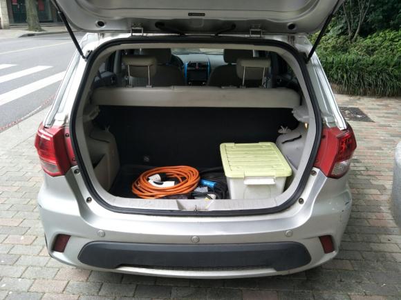 【上海二手车】北汽新能源EV系列能卖多少钱2015款 EV160 轻秀版价格评估 1.04万_天天拍车