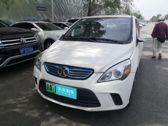 【北京二手车】北汽新能源EV系列能卖多少钱2015款 EV160 轻快版价格评估 1.21万_天天拍车